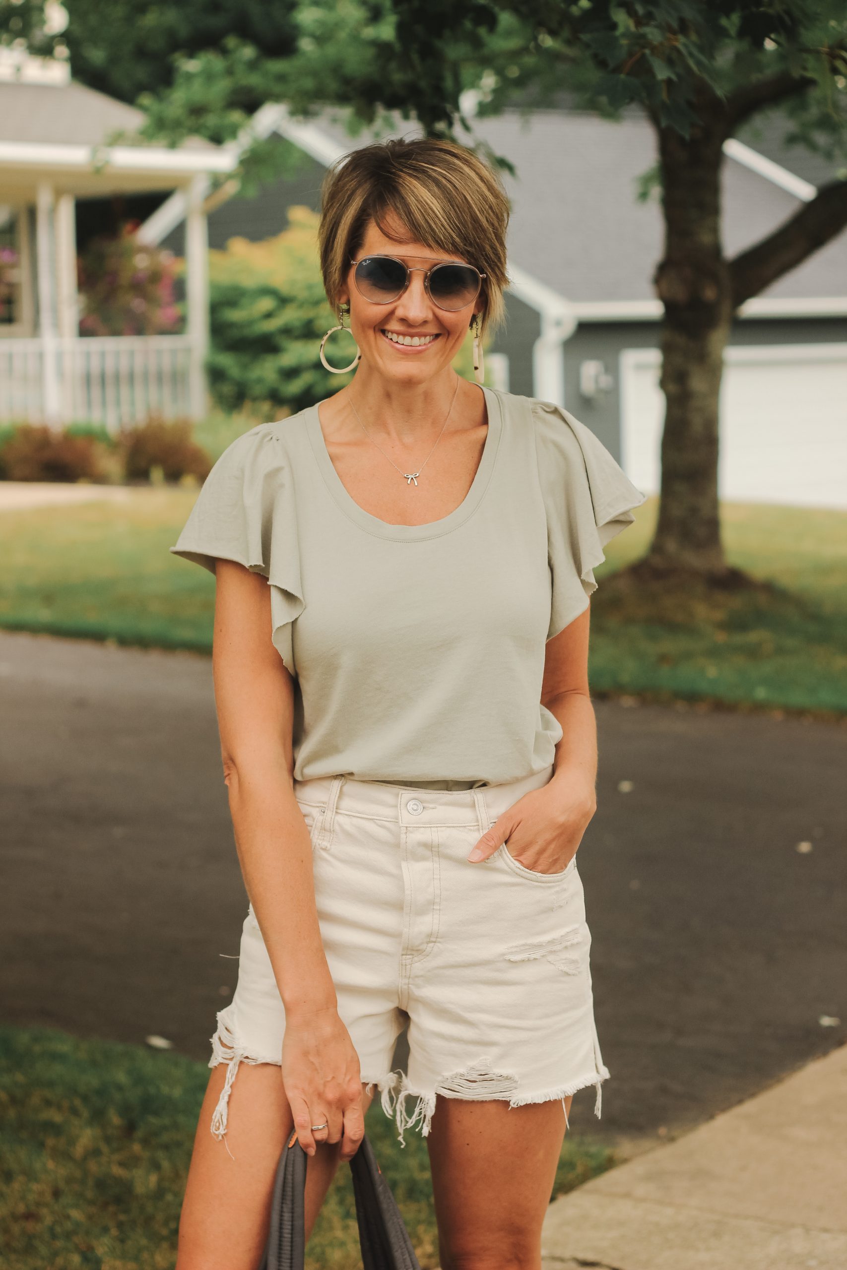 Everyday Style: Flutter Sleeve | A Lovely Living