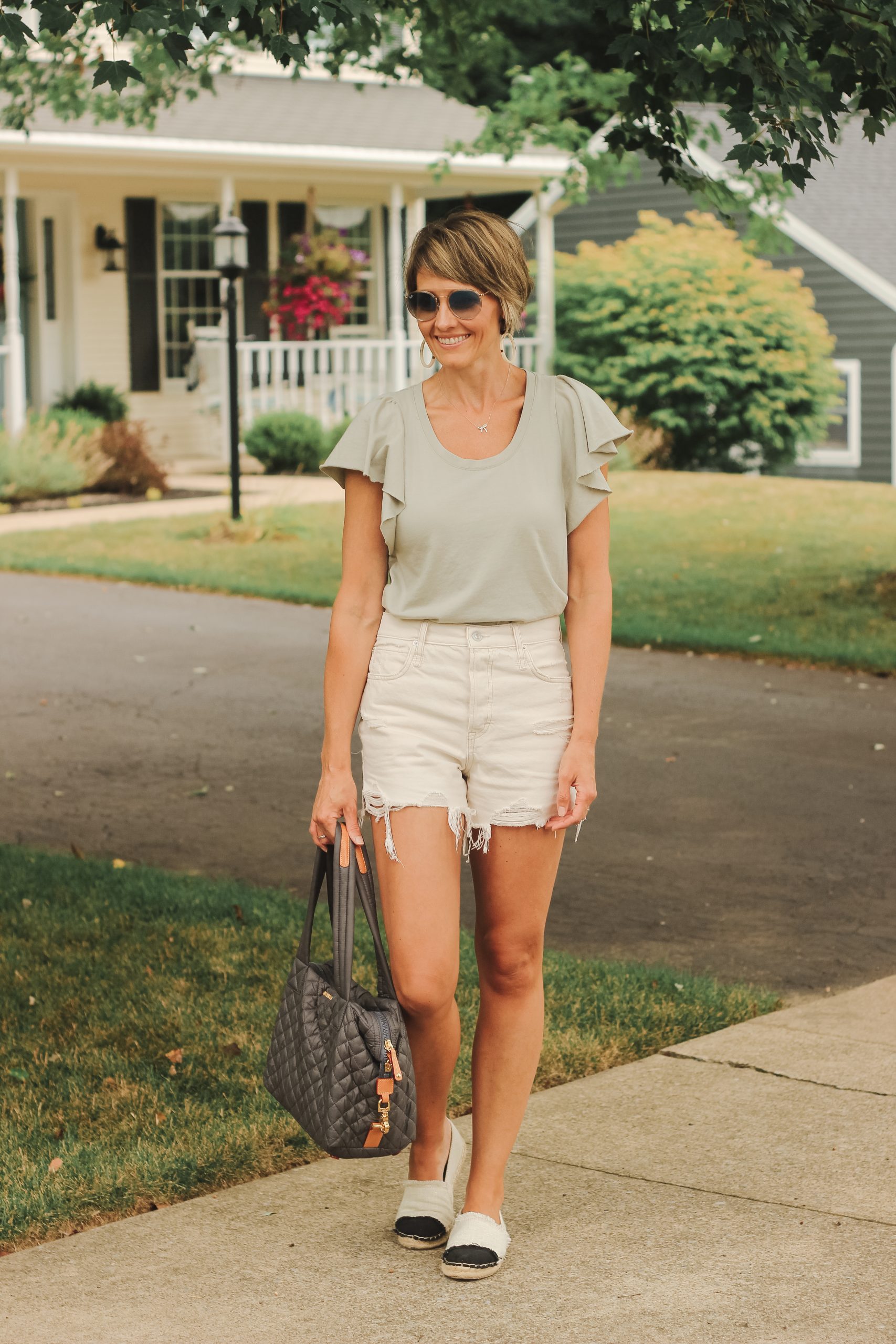 Everyday Style: Flutter Sleeve | A Lovely Living